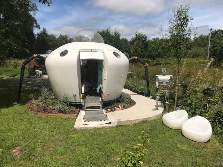 ★ Spodnic Space Ship★ Amazing Spaces Ufo★ - Tenby