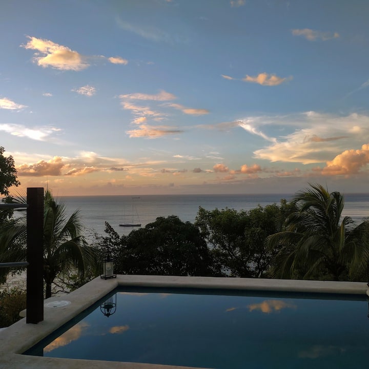 Private Sea Cottage Pool
St. Lucia 
Star Lit Pool - Saint Lucia