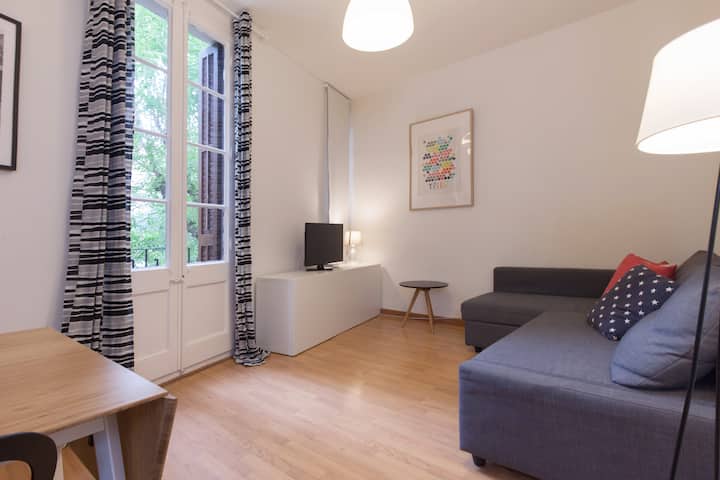 Stunning Apartment In Park Guell - Barcelona