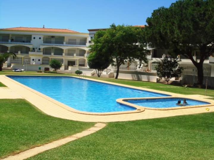 T2 Vilamoura Condomínio Fechado/ T2 For Rent - Vilamoura