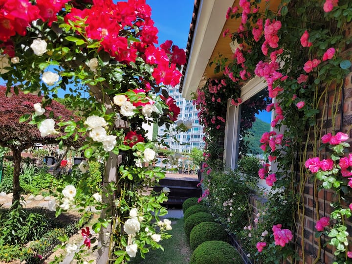 정원이예쁜독채펜션(사랑채2층) - Yeosu-si