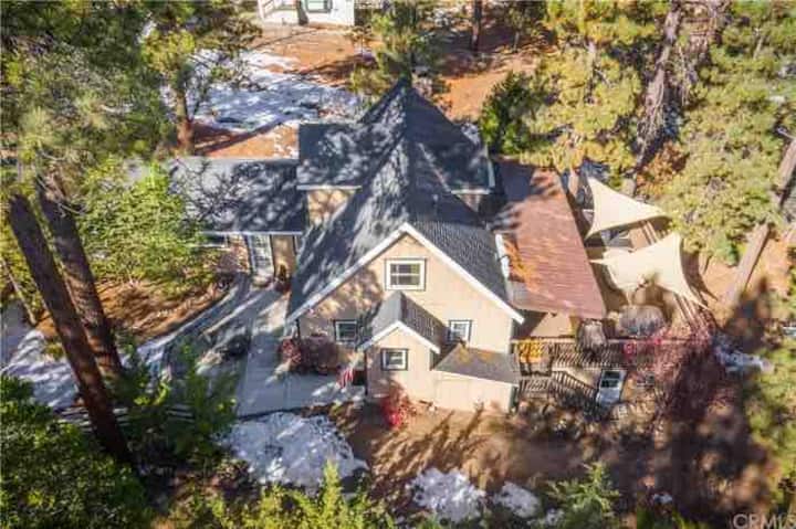 Stylish Big Bear Lake Home - Big Bear Lake
