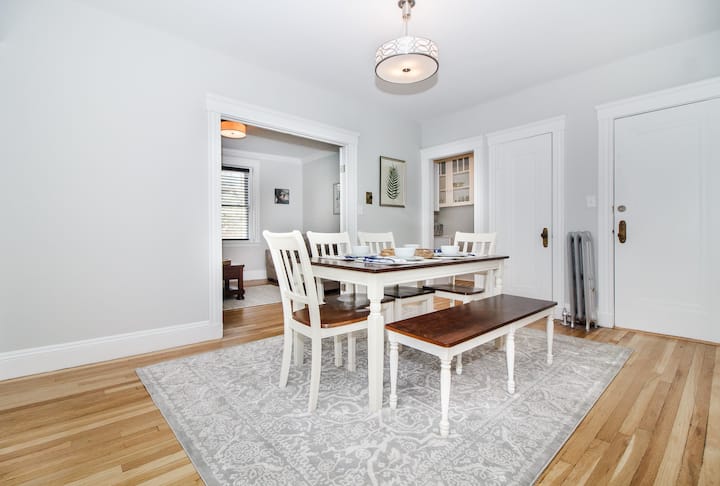 Newly Renovated 2 Br Nr. Airport 18 Min To Boston! - Wakefield, MA