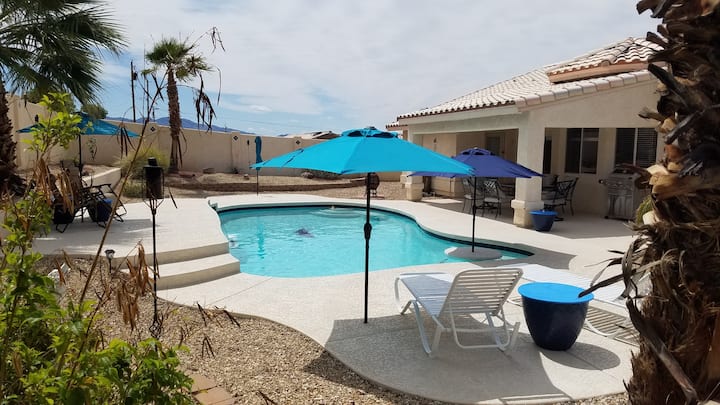 Lake Havasu Pool & Palms - Lake Havasu City