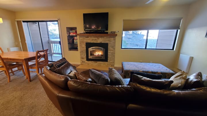 Ski&racquet By Canyon Lodge - Mammoth Lakes, CA