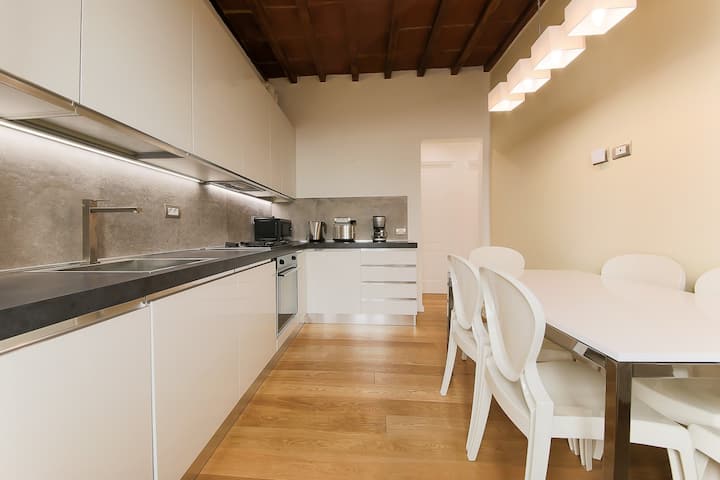 ★★★★★Instaamore! Quiet & Affordable | Ace Location - Florence