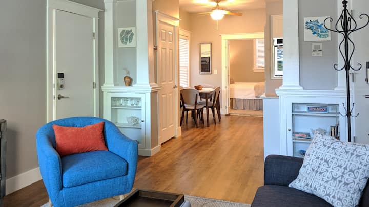 Comfortable Downtown Condo. Blocks To Conventions. - Salt Lake City, UT