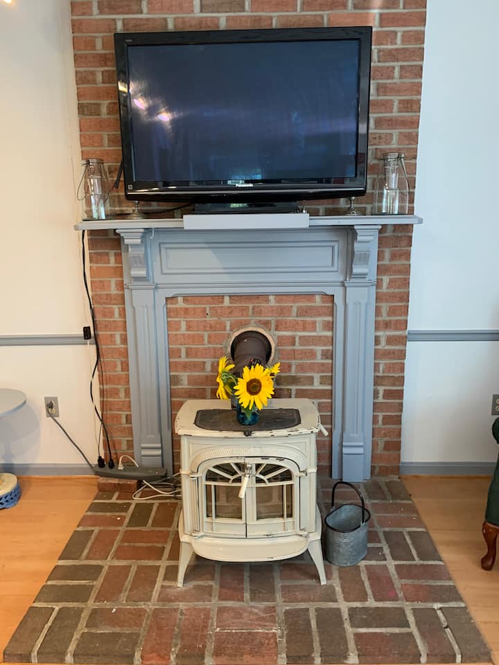 Lele’s  Landing:  Come Take A Scrabble Sabbatical - Shepherdstown, WV