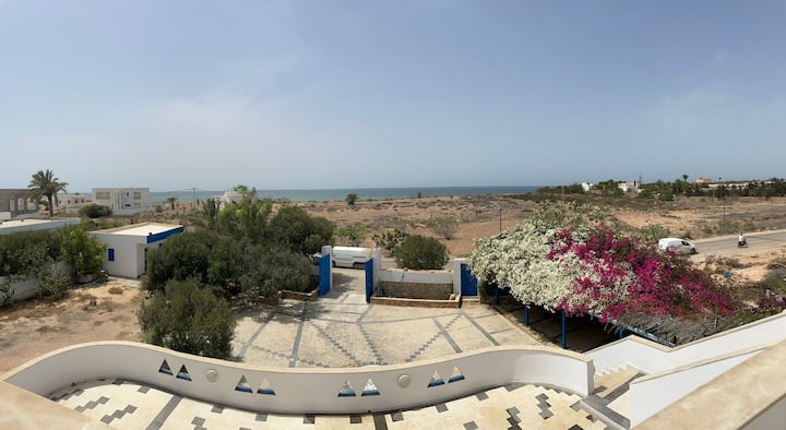 Vue Sur La Mer Avec Terrasse - Kerkennah