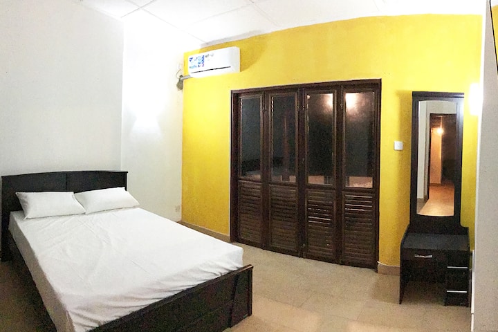 A Cozy Suite In Colombo 5 With Pool! - Colombo