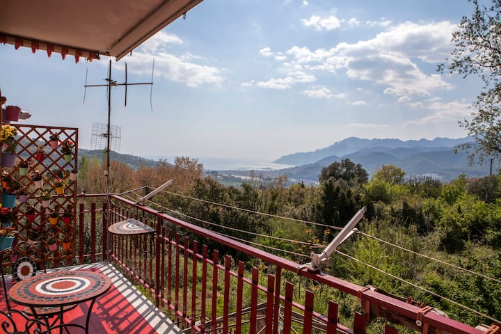 Il Cipresso  Appartamento Luminoso E Panoramico - Salerno