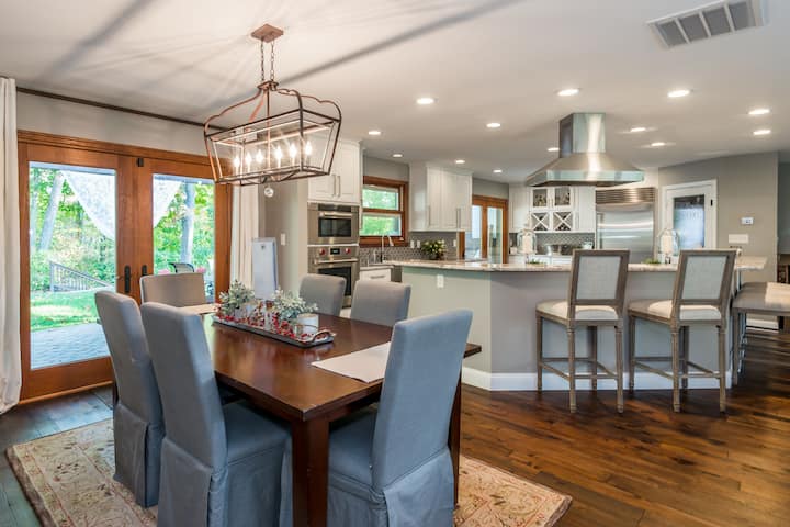 Beavercreek Beauty W/ Gorgeous Fenced Yard! - Beavercreek, OH