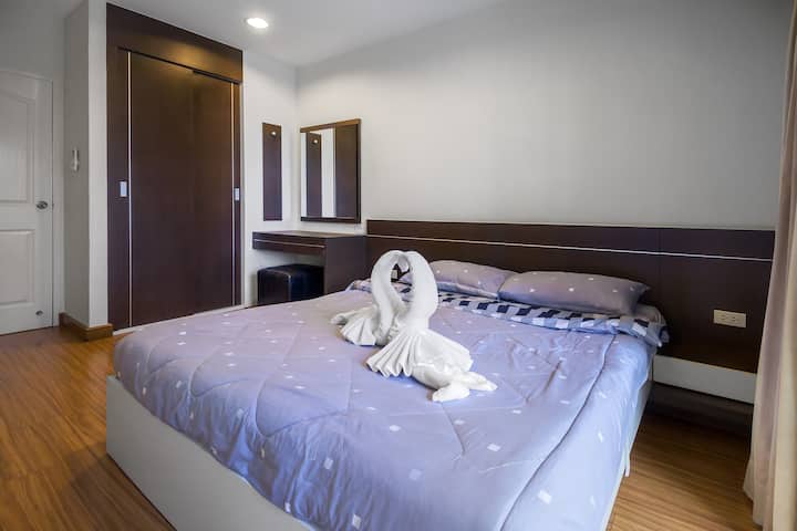 Central Patong Beach*pool*wifi*freeparking*gym* - Patong Beach