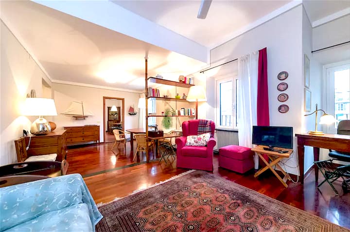 Magnifique Attique Au Coeur De La Vieille Ville - Genova