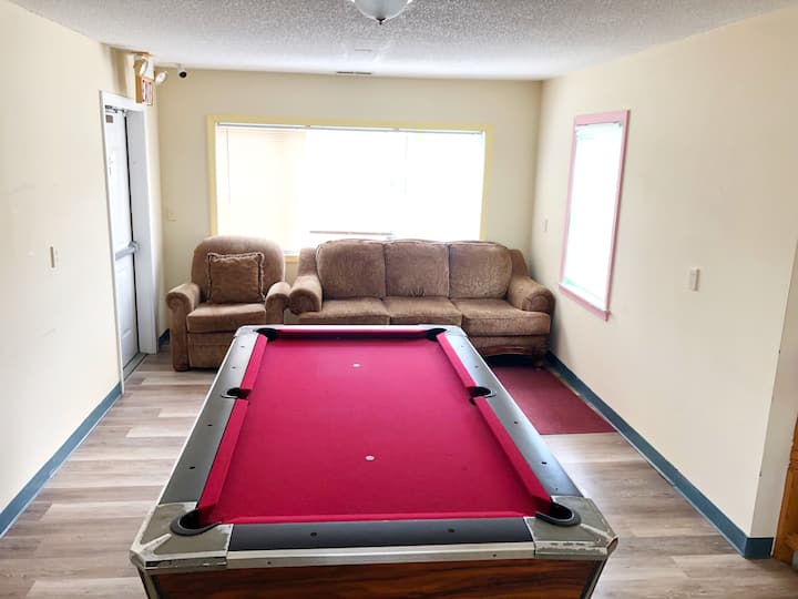 Cozy Single Bed - Waterbury, CT