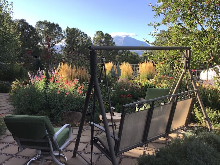 Cains Mountain Retreat - Carbondale, CO