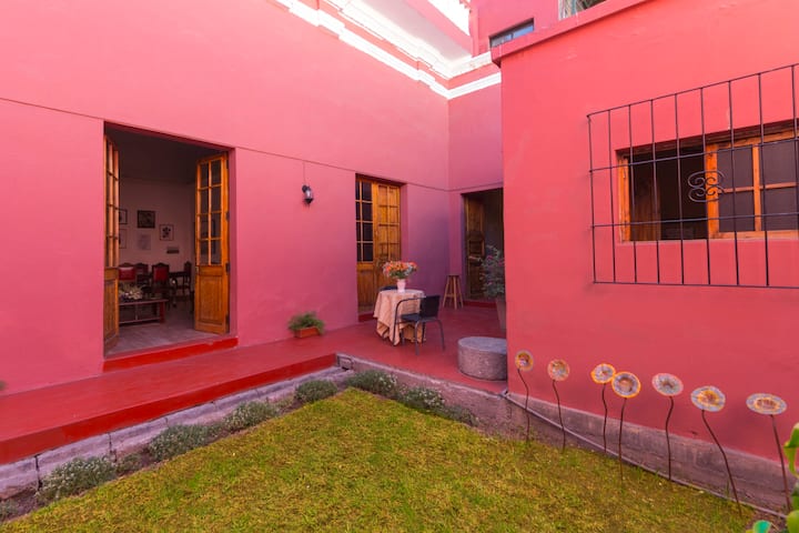 Colonial House In The Center Of Arequipa - Arequipa