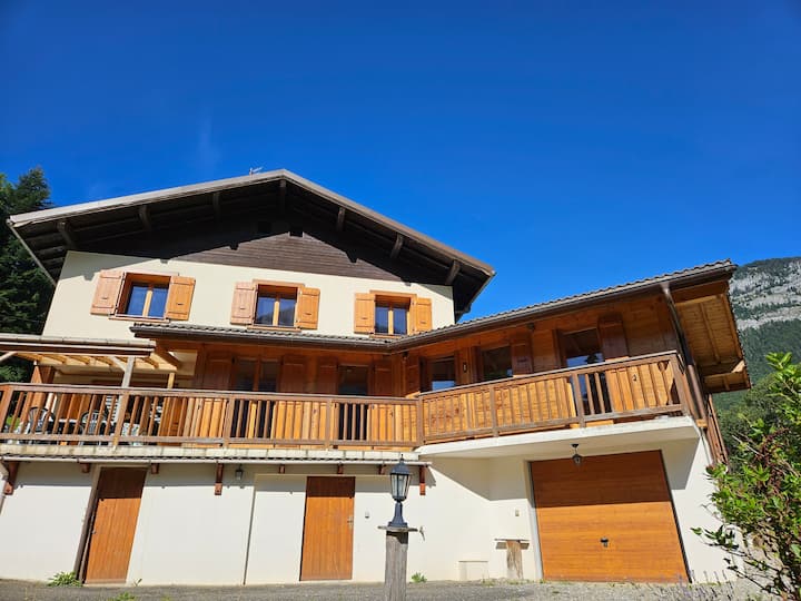 Chalet Familial, 10 Pers, Gd Bornand Et La Clusaz - La Clusaz