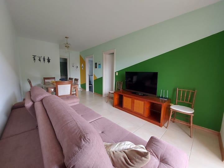 Apartamento, 1 Suíte, Acesso Plano Próximo Centro. - Poços de Caldas