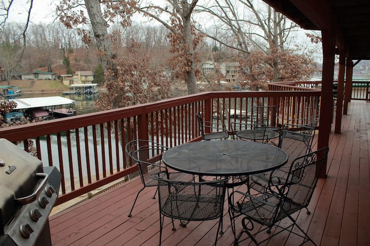 Waters Edge - Lake Ozark, MO