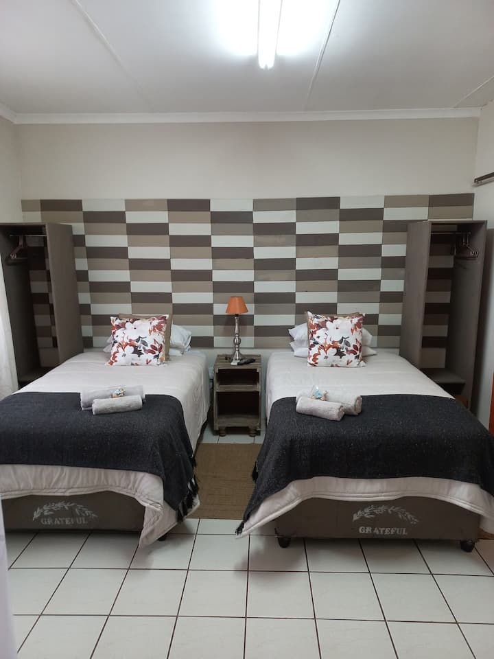 Shantilane Room 1 - Kuruman
