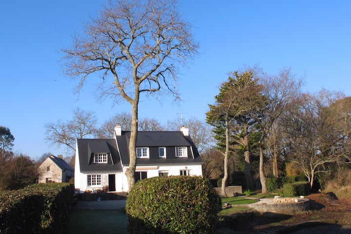 Maison Familiale Dans Un Site Unique Et Protégé - Bénodet