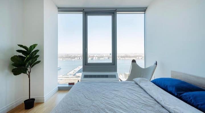 Experience Paradise On Earth In Midtown - Manhattan, NY