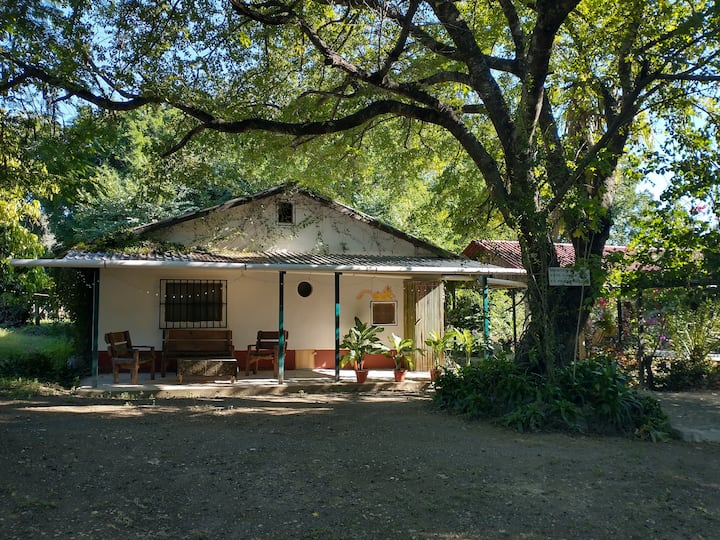 Casa De Campo En El Rayo - Querétaro
