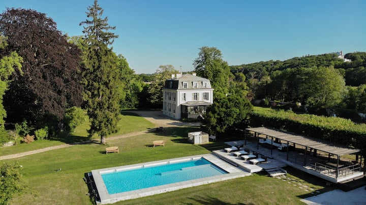 Elegant Paris-area Mansion With Pool & Jacuzzi - Boussy-Saint-Antoine