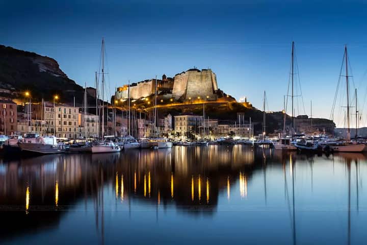 Villa 7 Pers Climatisée Avec Piscine Ds Résidence - Bonifacio