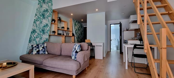 Spacieux Studio En Duplex Pontoise 200m De La Gare - Cergy