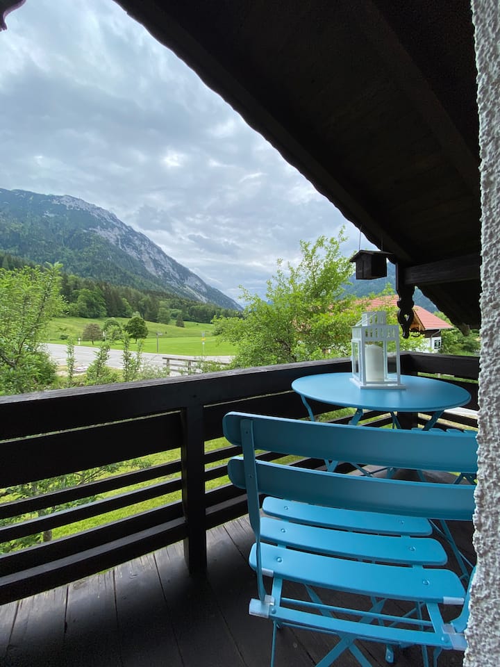 Modern Apartment, Breathtaking Mountain Views - Ruhpolding