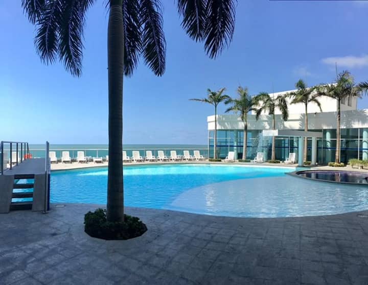 Apartamento Remodelado Para Vacaciones O Negocios - Cartagena, Colombia