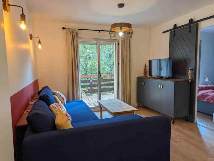 Appartement Cozy Avec Vue Et Garage - Lac du Pourtet