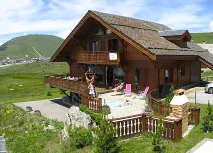 Luxury 16 Bed Ski Chalet Namika In Alpe D'huez - L'Alpe d'Huez