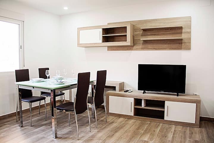 Piso Vacacional. En Playa Malvarrosa Vlc. Ozono - Valencia