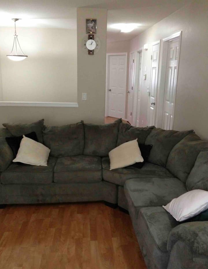 Western Vacation Home - Regina