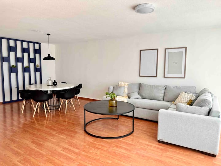 Departamento Del Centro En León - León