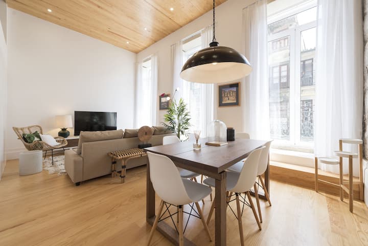 Downtown Mezzanine Apartment (N56) - Porto