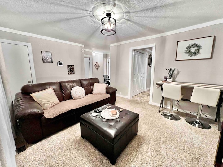 Oak Ridge Private Apt W Office In Duplex 114 - Oak Ridge, TN