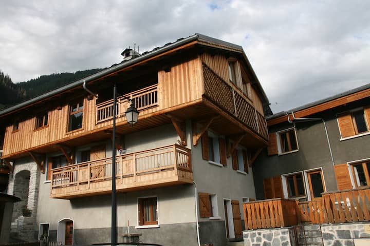 Champagny En Vanoise Charmante Maison De Village - Champagny-en-Vanoise
