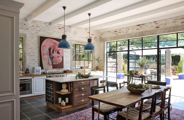 Mid-century Elegance In The Heart Of Winelands - Paarl