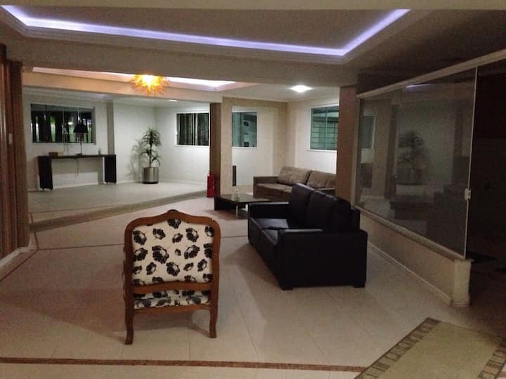 Flat Bc Com Piscina, Garagem, Academia E Ar. - Balneário Camboriú