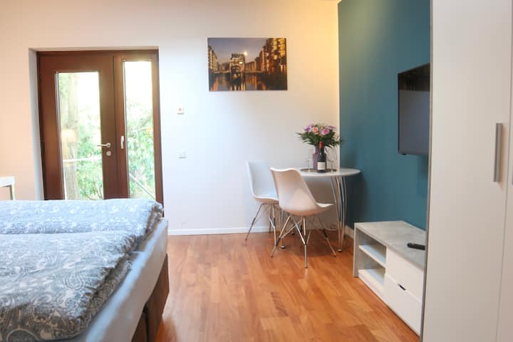 Modern 25m² Studio Apartment In Hamburg - Hamburg