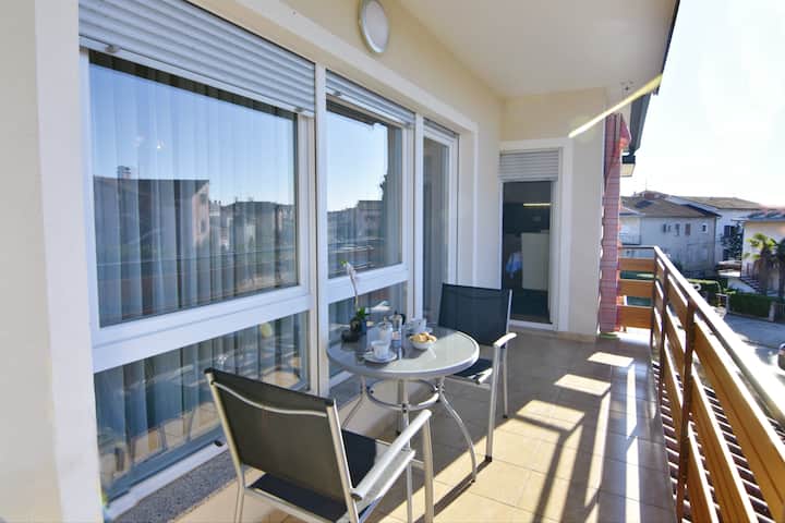 Comfortable Apartment Ana 1 Umag For Couples - Umag