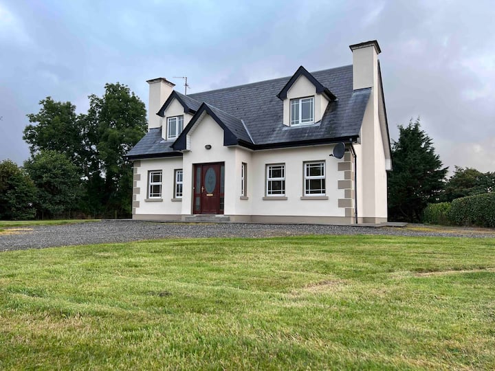 Home In Foxford, 8 Guests - Sligo