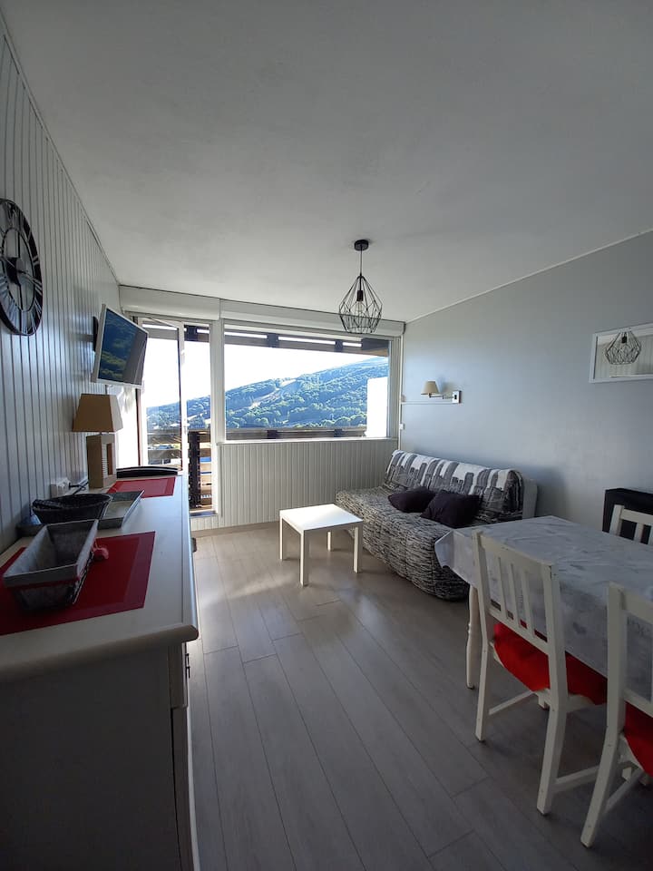 Studio Avec Balcon Au Pied Des Pistes, Wifi - Super-Besse