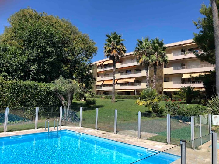 2p At The Foot Of The Beaches, Quiet, Swimming Pool, Air Conditioning, Park View - Juan-les-Pins