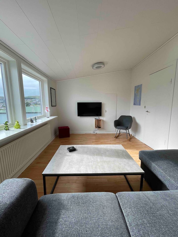 2-bedroom Loft With Free Parking On Premise - Îles Féroé