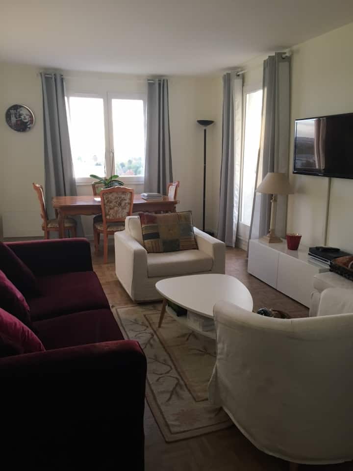 Grand Appartement Paris/disneyland - Noisy-le-Grand